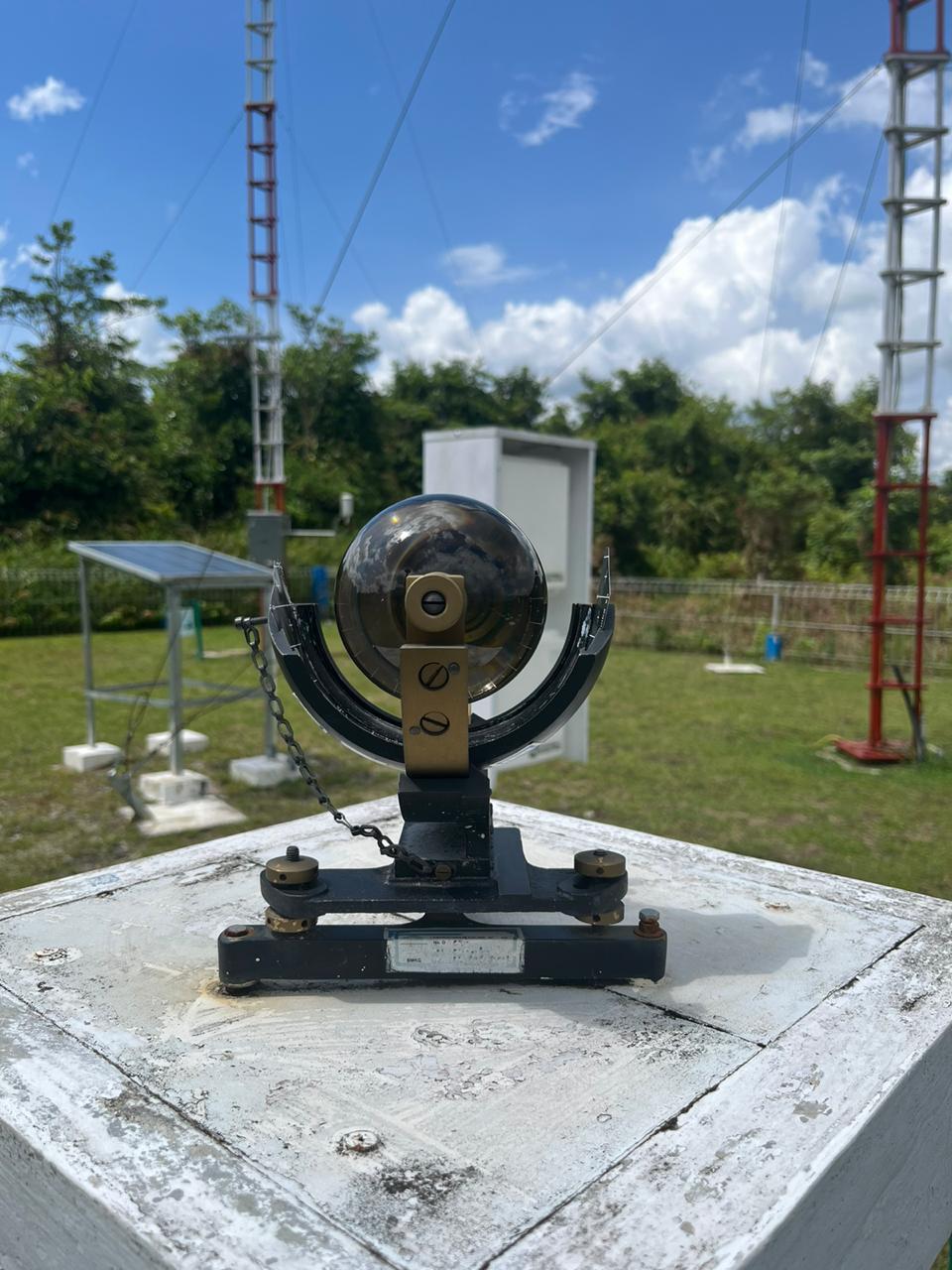 Peralatan Meteorologi – BMKG Kotawaringin Timur